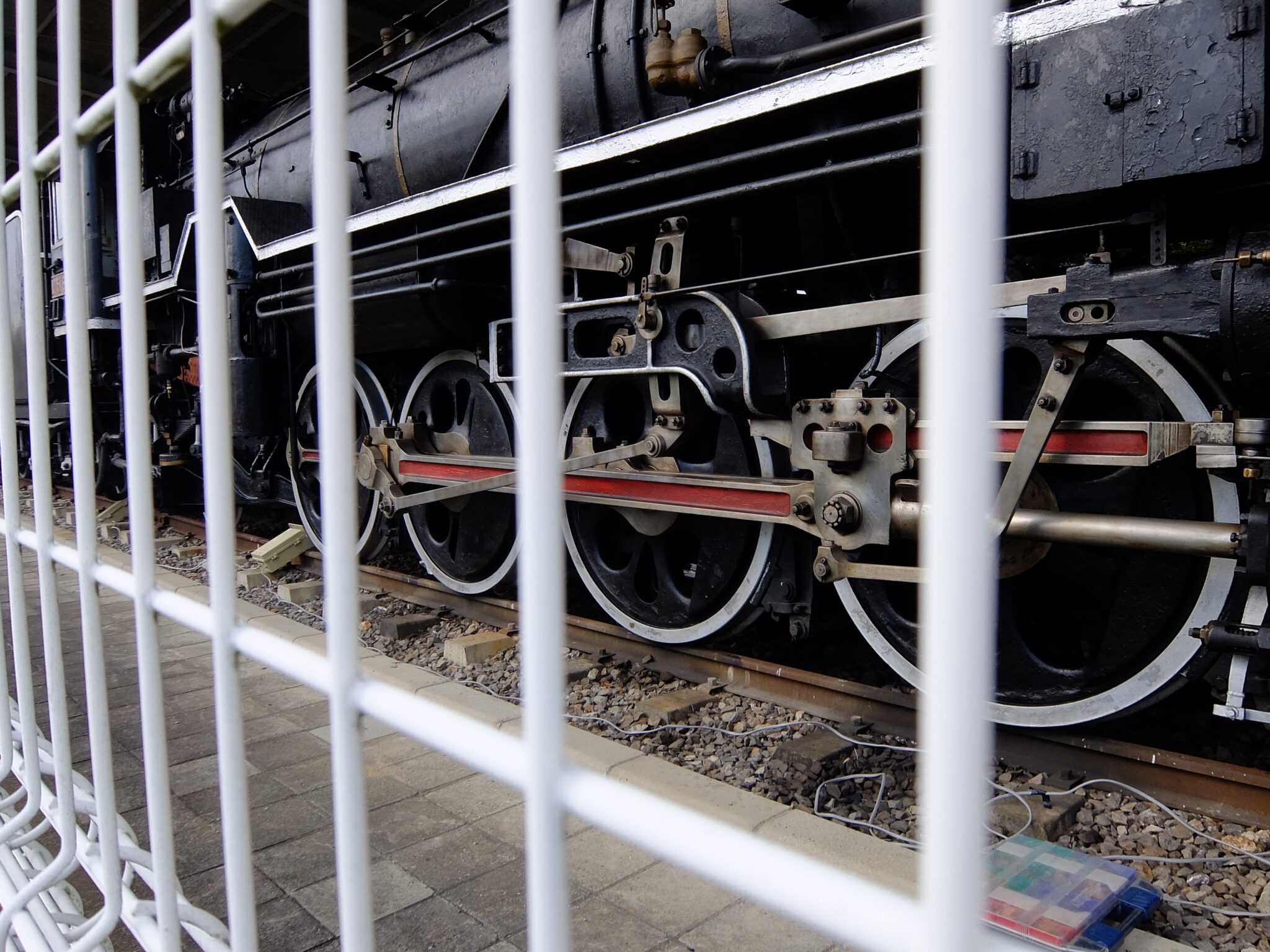 【天理駅徒歩3分】D51 691号機+オハ61 930【田井庄池公園】 | 椿ティドットコム